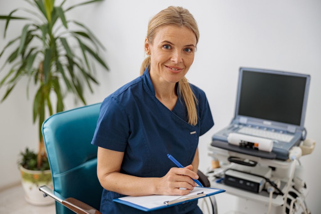 15 Pros and Cons of Being an RHIT (Registered Health Information ...