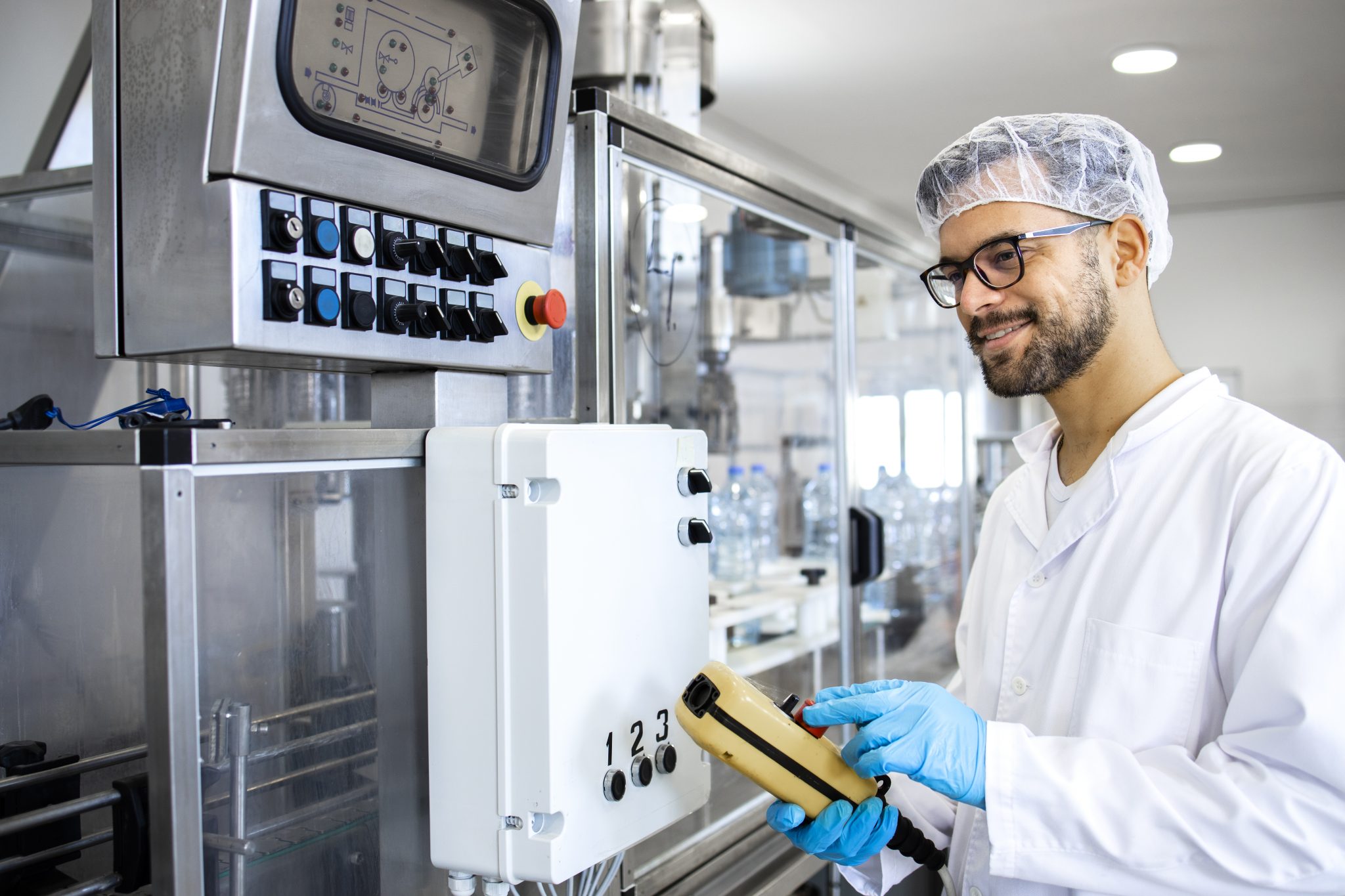 17 Pros and Cons of Being a Sterile Processing Technician